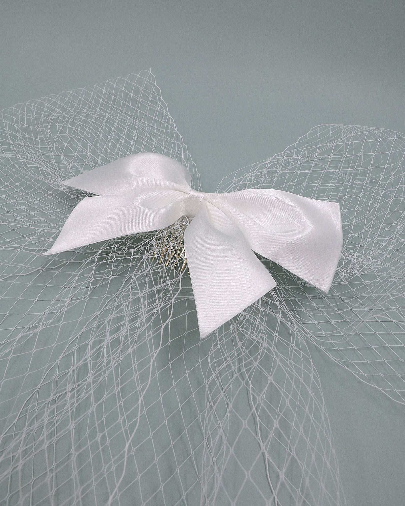 BOWIE | Oversized two-textured bridal bow – FORD MILLINERY